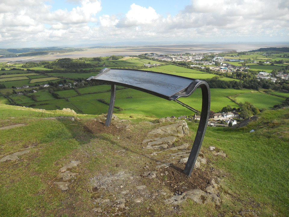 Hilltop viewpoint - Sign Industries