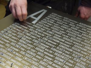 Design Your Own House Sign, we show you how easy it can be